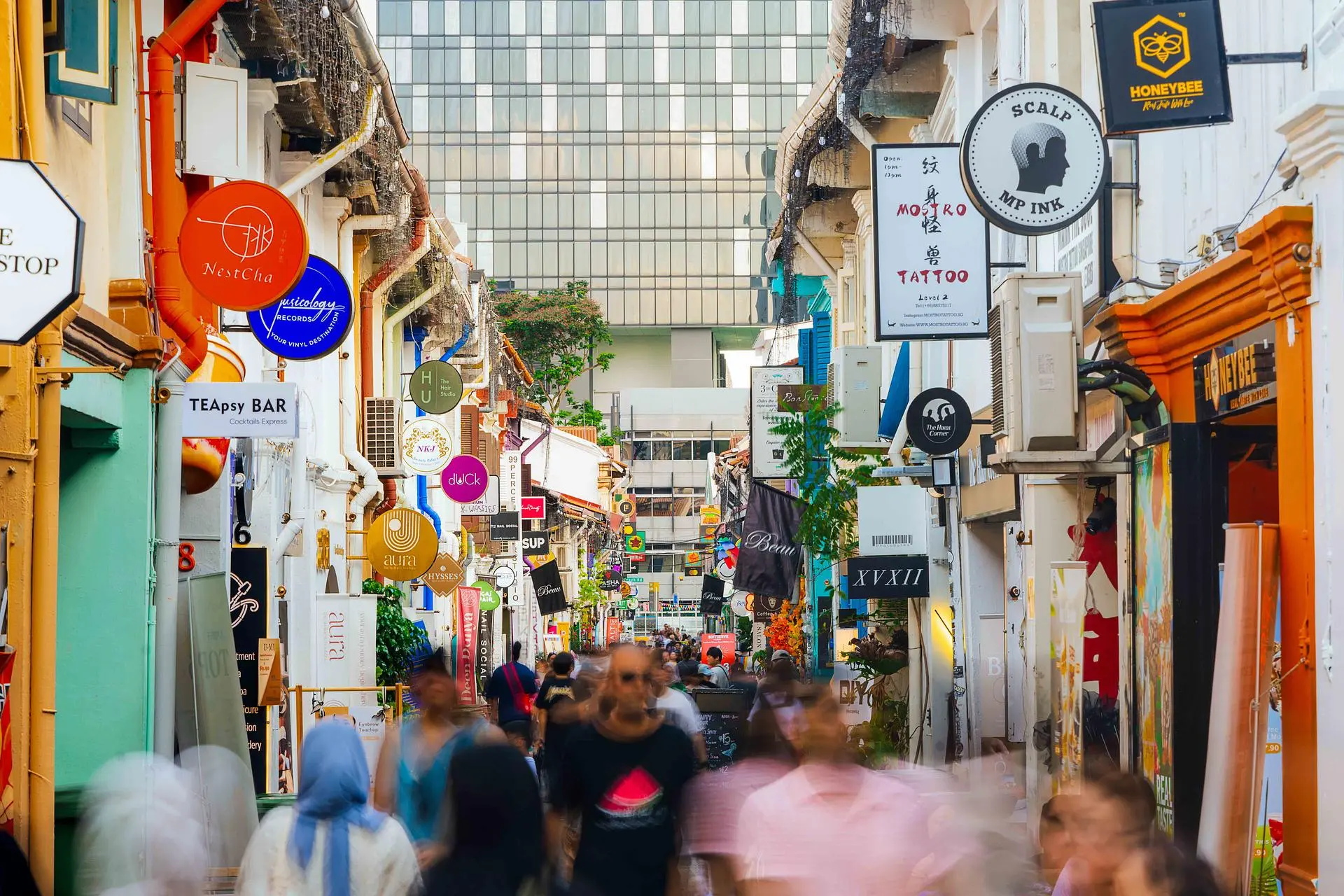 Vibrant Street Life Colourful Buildings, Haji Lane | Singapore Tourism ...