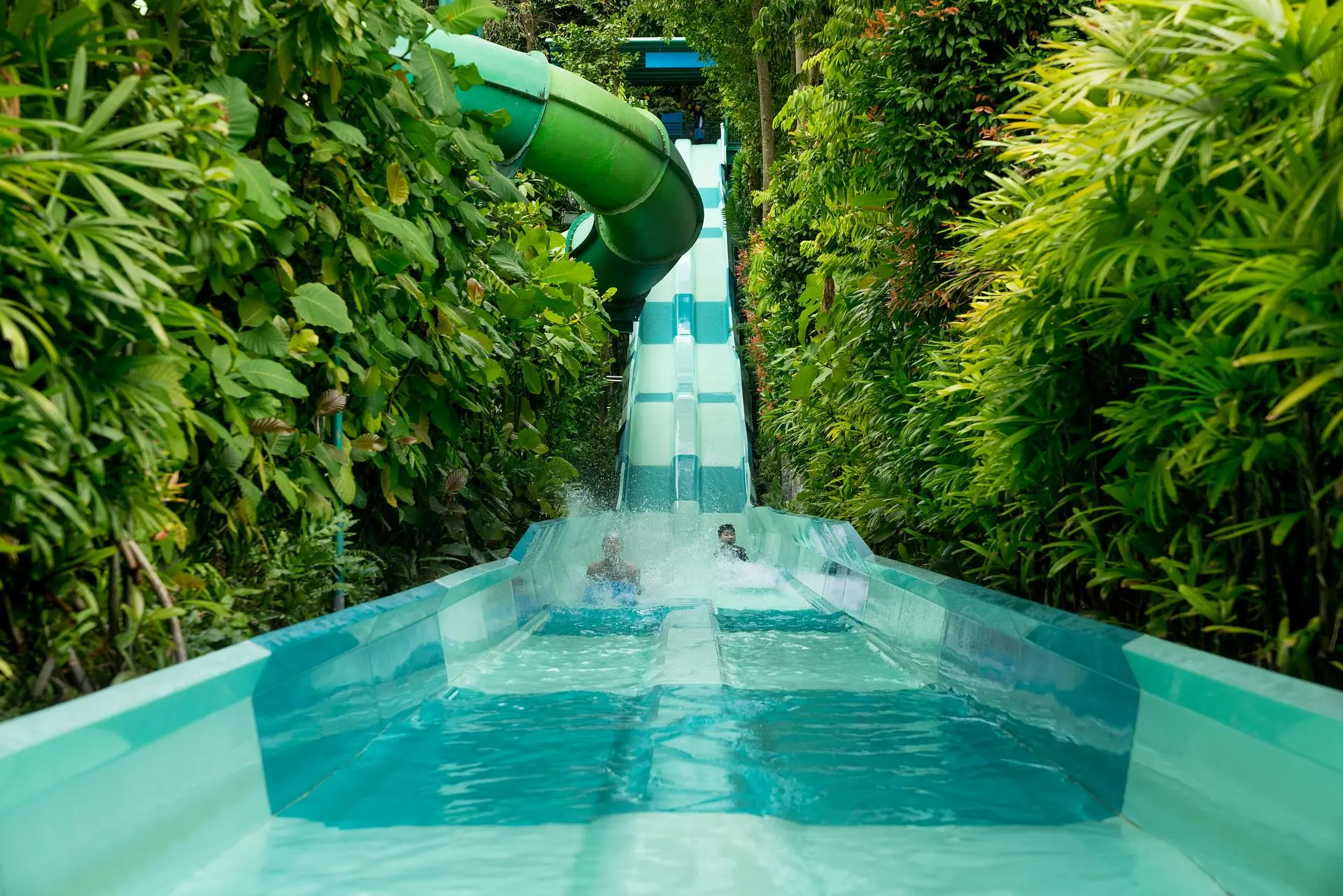 Water Slide Splash Blue Fun, Adventure Cove Waterpark | Singapore ...