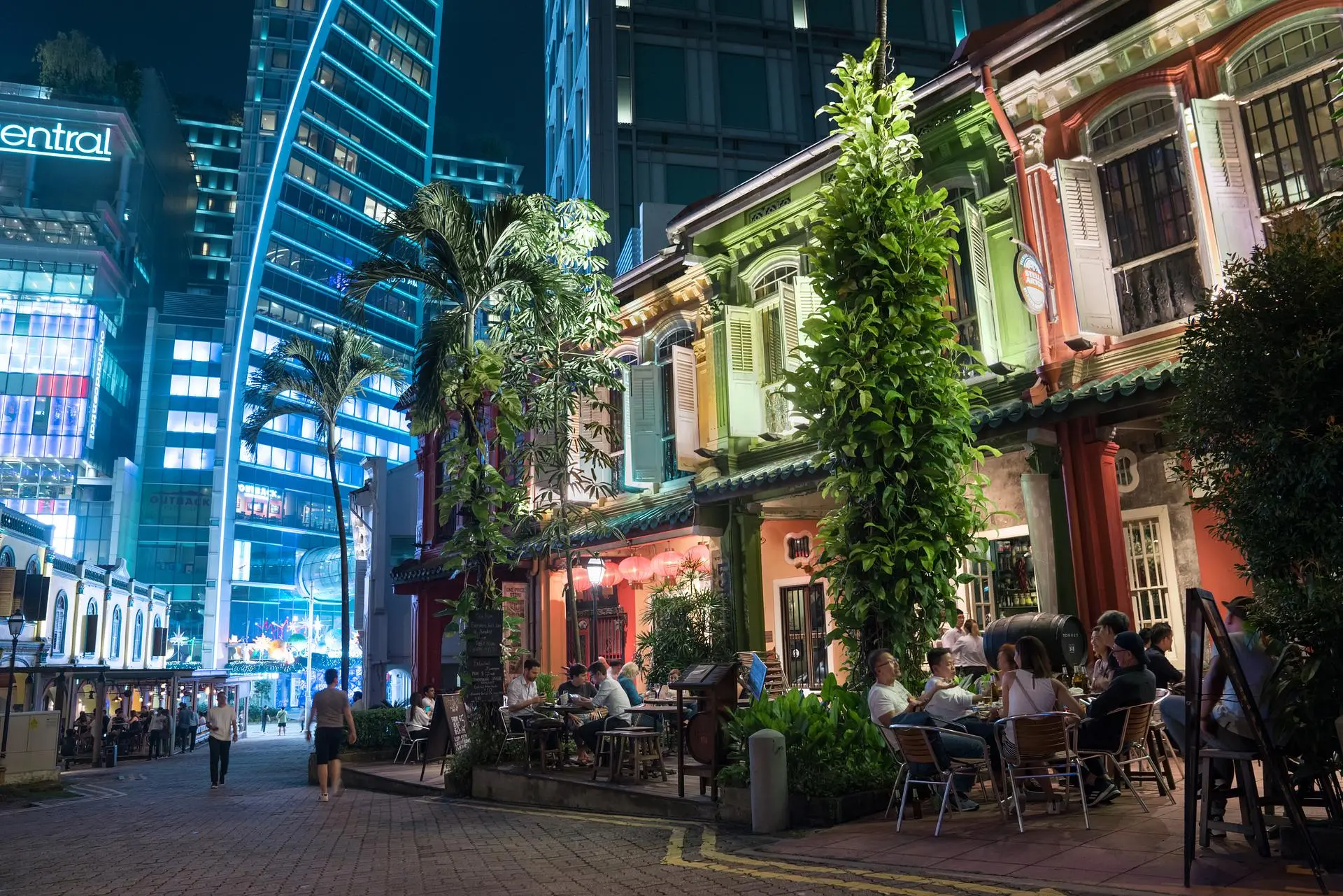 Night Street People Buildings Lights, Emerald Hill | Singapore Tourism ...