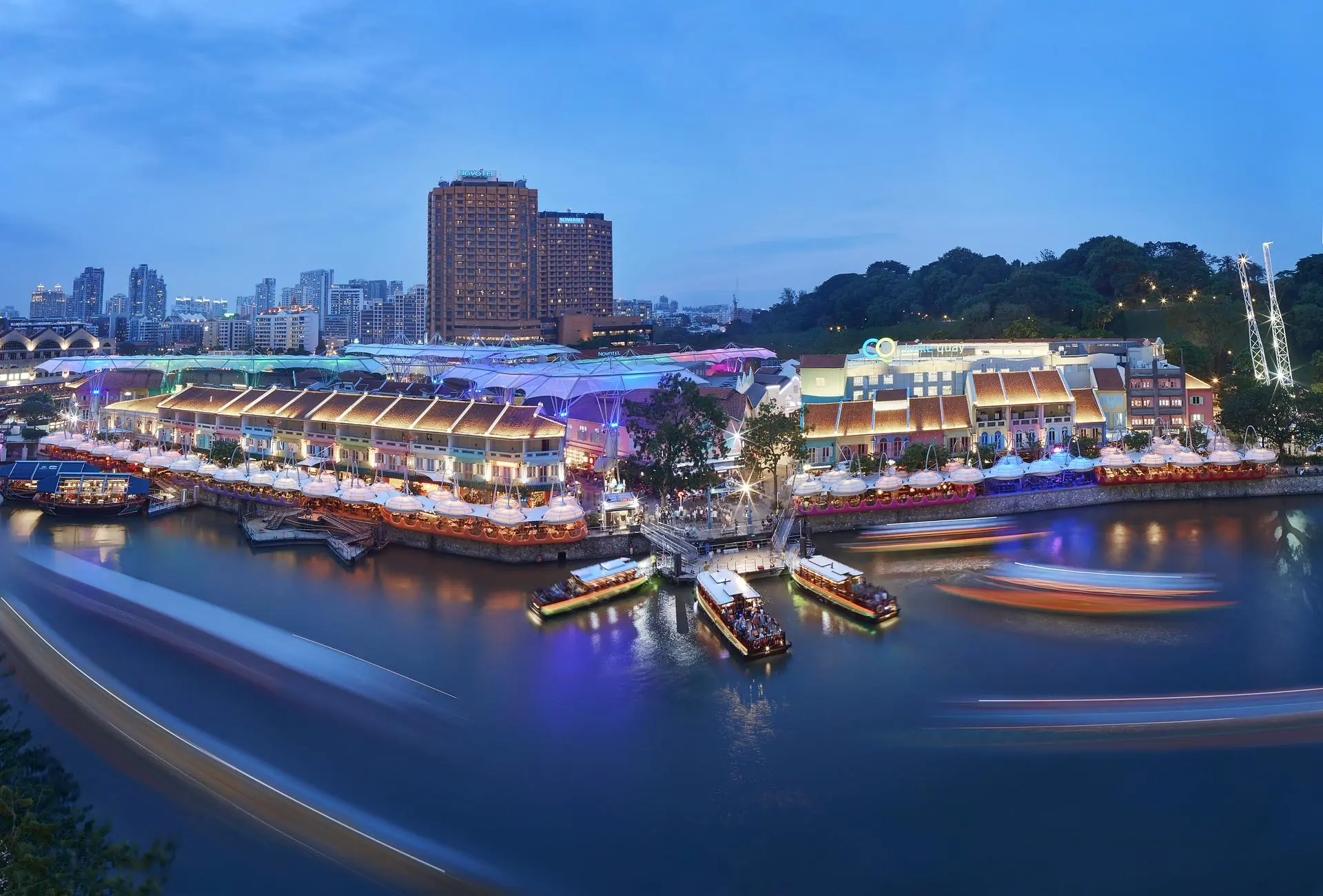 Waterfront Illuminated Buildings Boats Dusk, Clarke Quay | Singapore ...