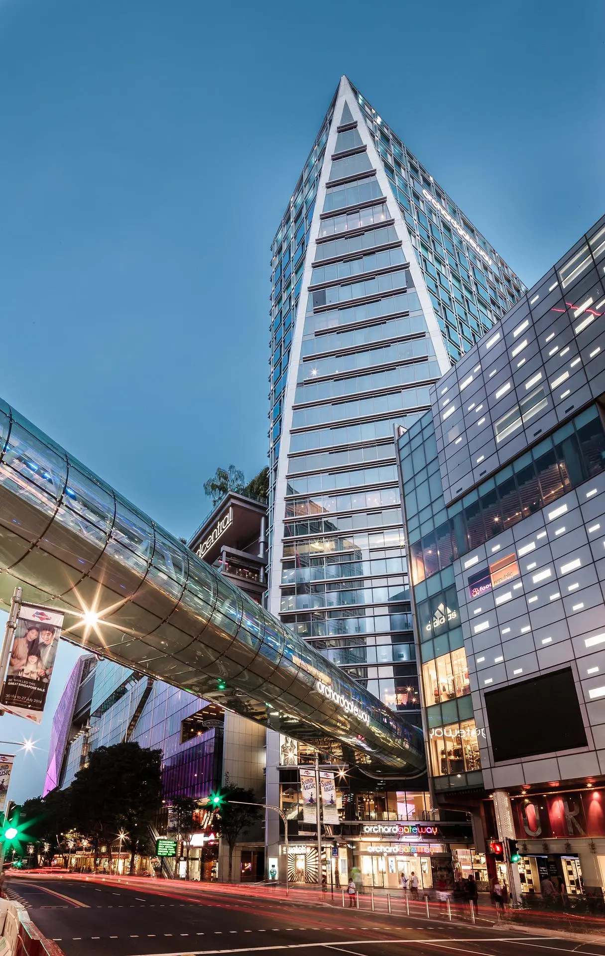 Glass Arch Street Pedestrian Dusk, Orchardgateway | Singapore Tourism ...